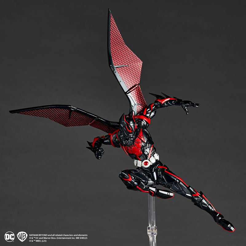 Revoltech Amazing Yamaguchi Batman Beyond -Batman – Titan Toyz